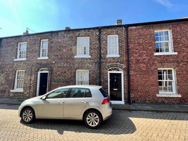 3 Bedroom Terraced House
