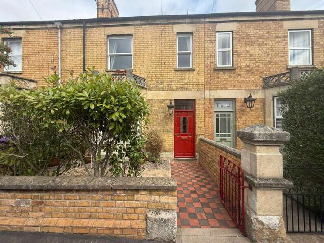3 Bedroom Terraced House