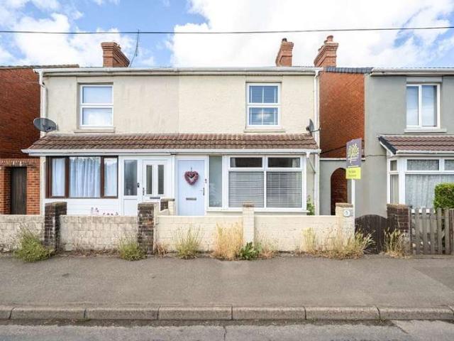 3 Bedroom Terraced House