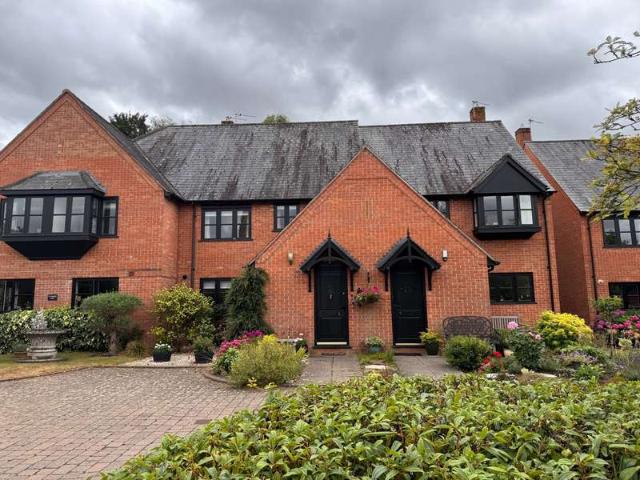3 Bedroom Terraced House