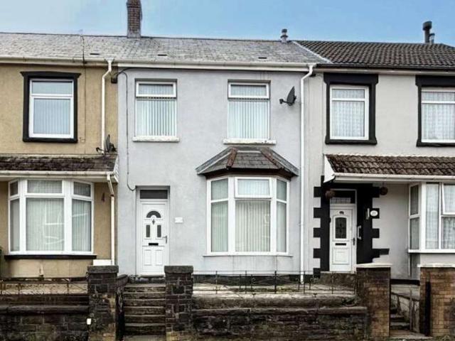 3 Bedroom Terraced House