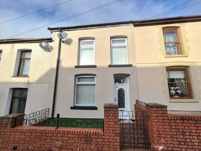 3 Bedroom Terraced House