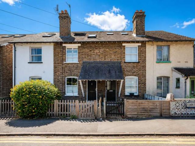 3 Bedroom Terraced House
