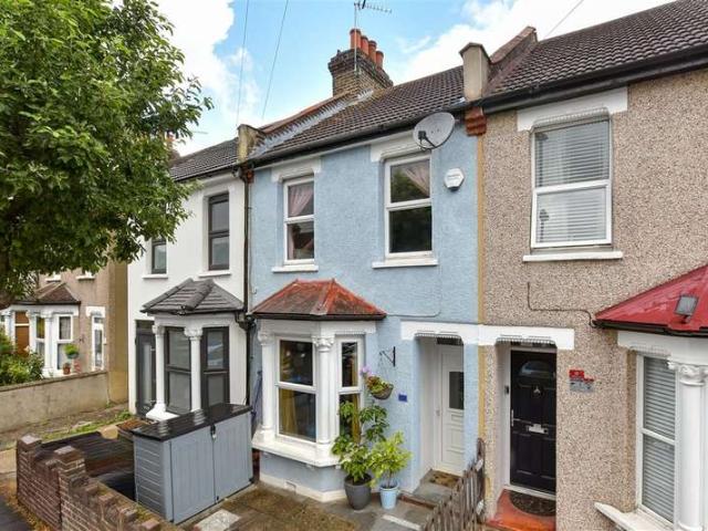 3 Bedroom Terraced House