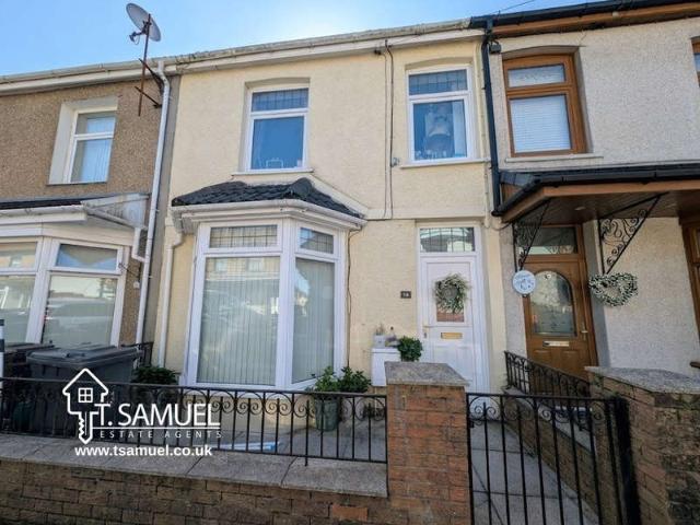 3 Bedroom Terraced House