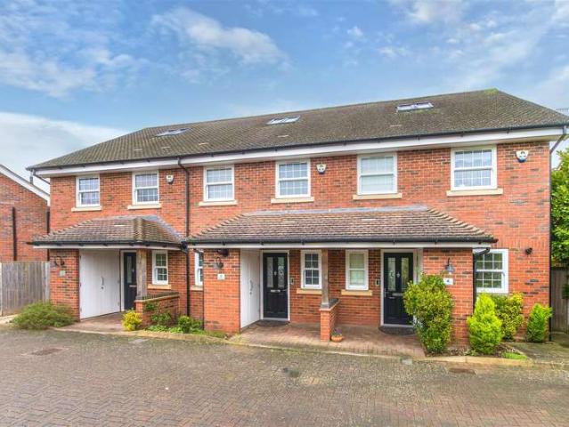 3 Bedroom Terraced House