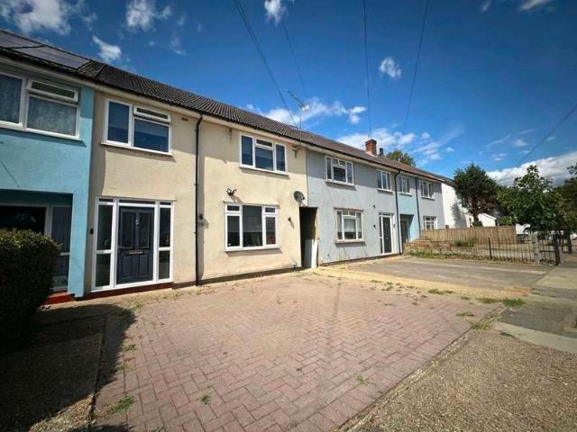 3 Bedroom Terraced House