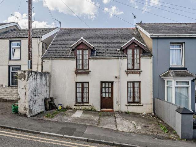 3 Bedroom Terraced House