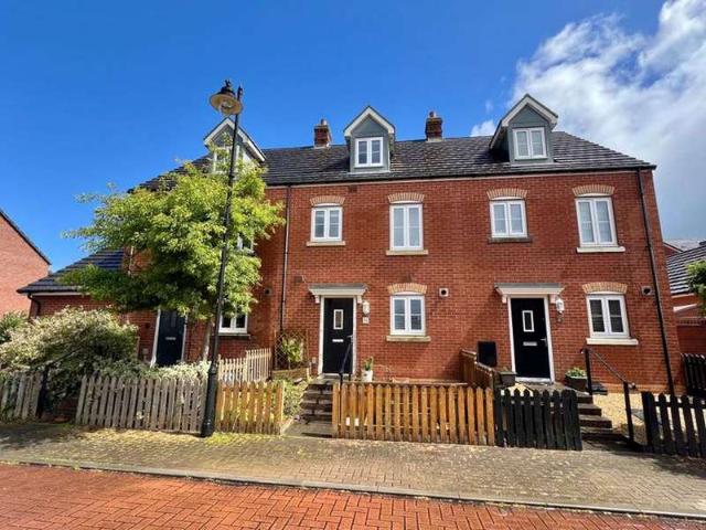 3 Bedroom Terraced House
