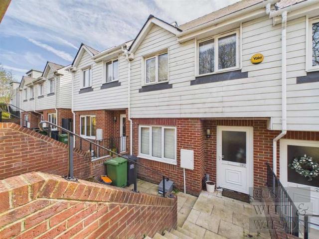 3 Bedroom Terraced House