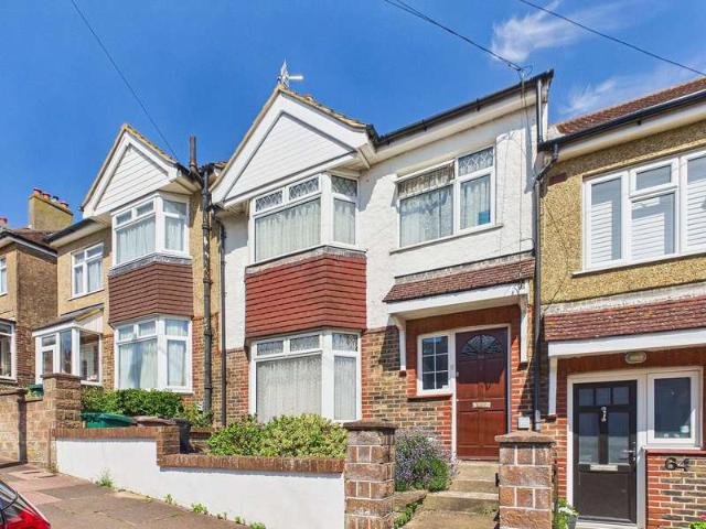 3 Bedroom Terraced House
