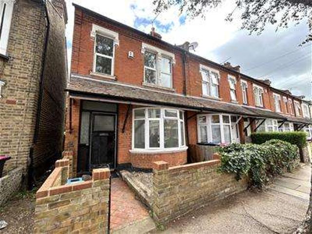 3 Bedroom Terraced House