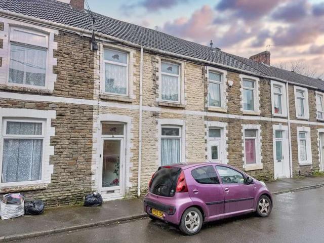 3 Bedroom Terraced House