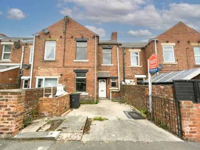 3 Bedroom Terraced House