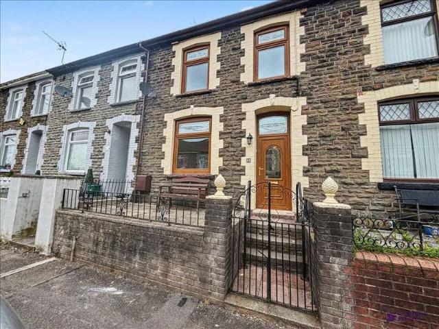 3 Bedroom Terraced House