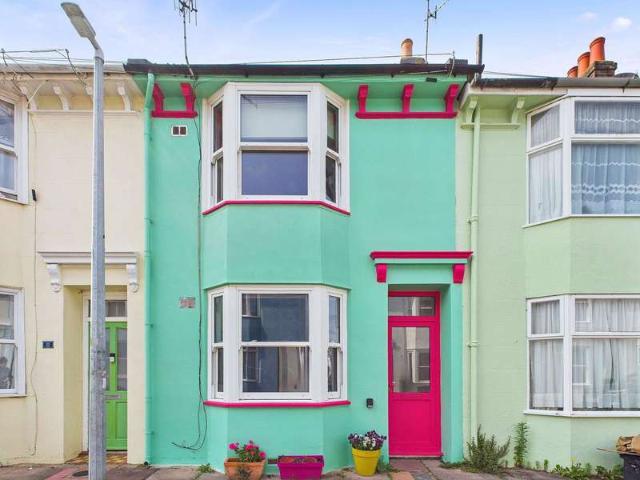 3 Bedroom Terraced House