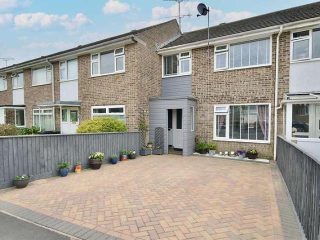 3 Bedroom Terraced House