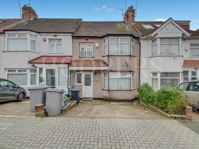 3 Bedroom Terraced House