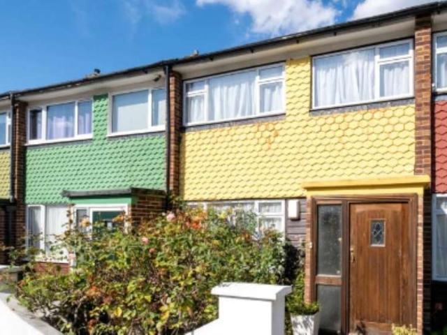 3 Bedroom Terraced House