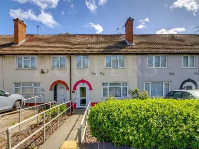 3 Bedroom Terraced House