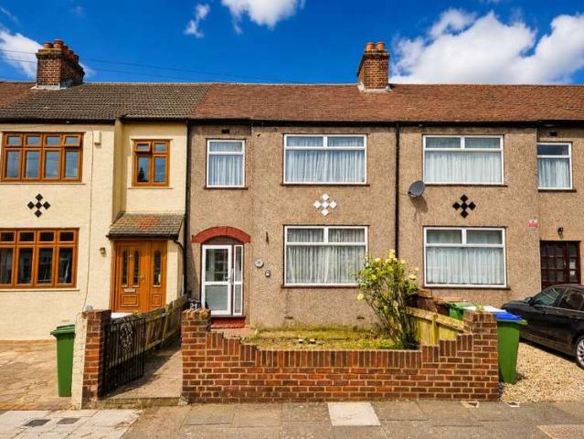 3 Bedroom Terraced House