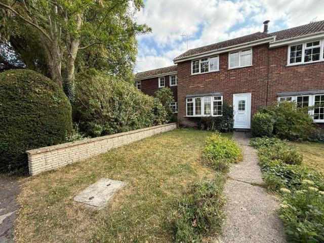 3 Bedroom Terraced House