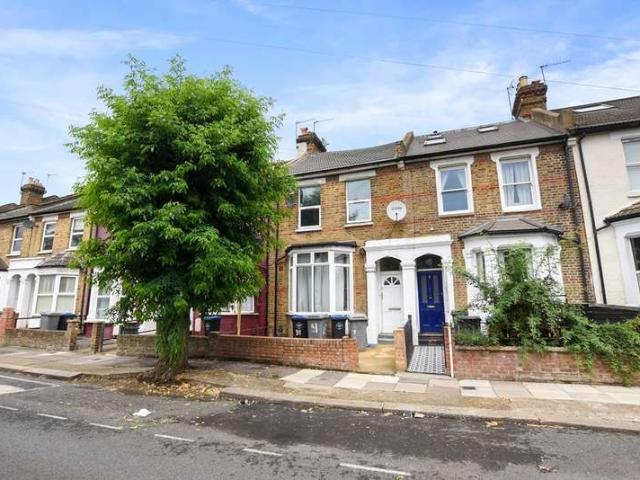 3 Bedroom Terraced House
