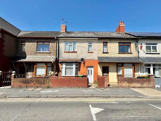 3 Bedroom Terraced House