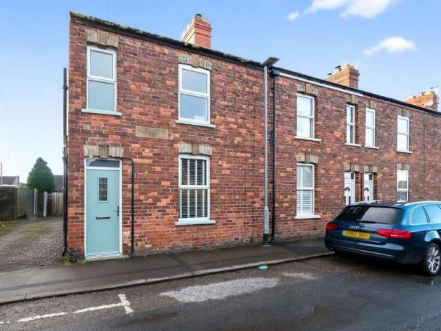 3 Bedroom Terraced House
