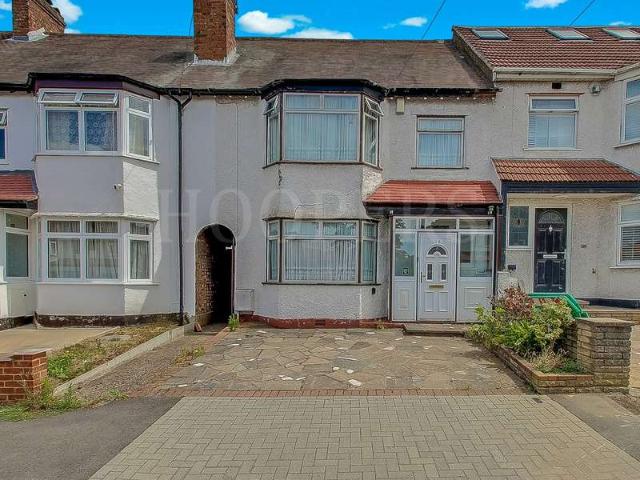 3 Bedroom Terraced House