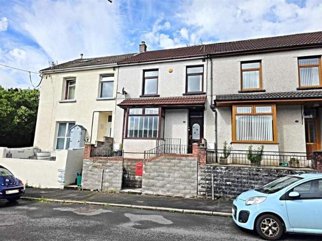 3 Bedroom Terraced House