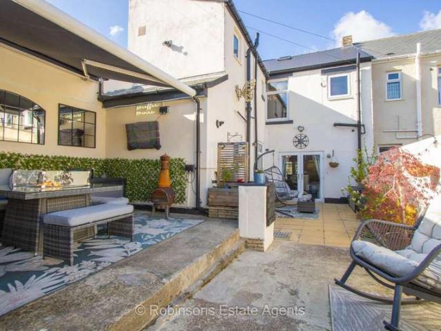 3 Bedroom Terraced House