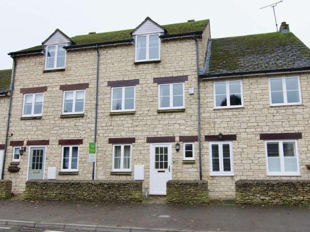 3 Bedroom Terraced House