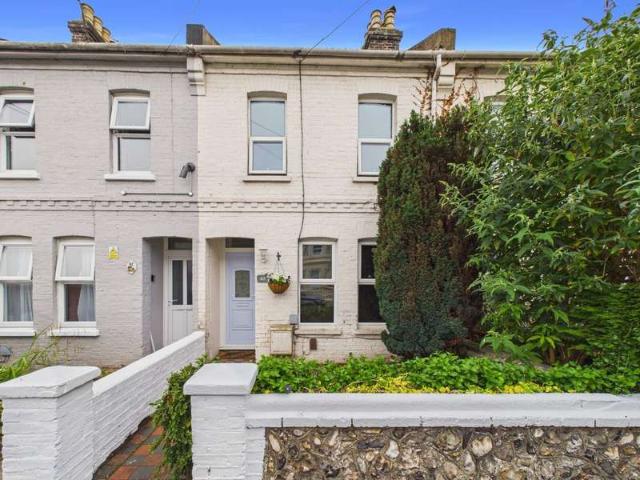 3 Bedroom Terraced House