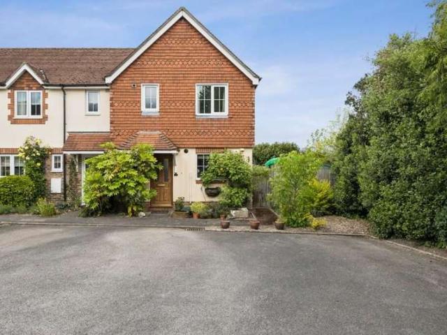 3 Bedroom Terraced House