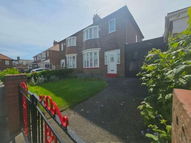 3 Bedroom Terraced House