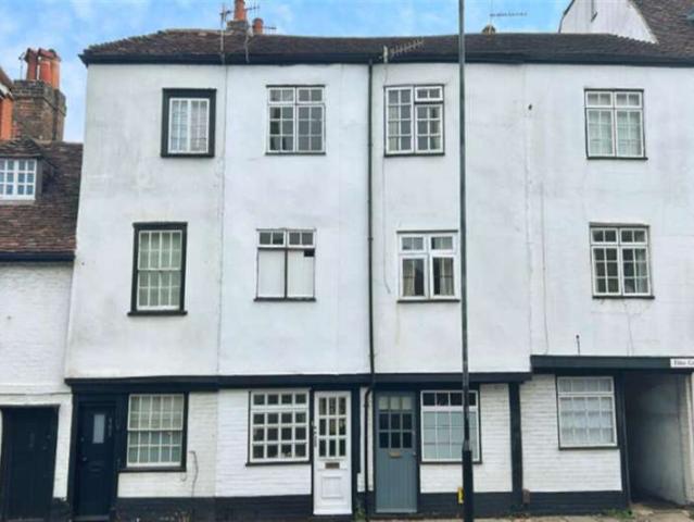 3 Bedroom Terraced House