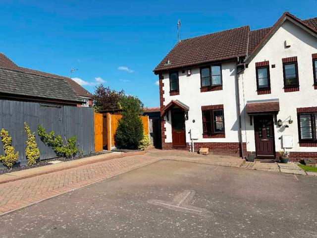 3 Bedroom Terraced House