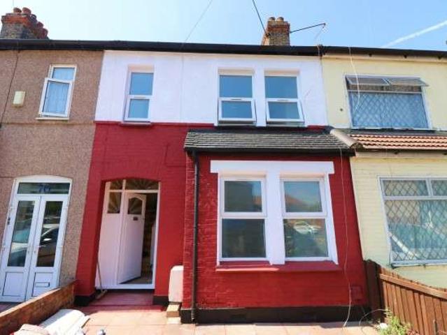 3 Bedroom Terraced House