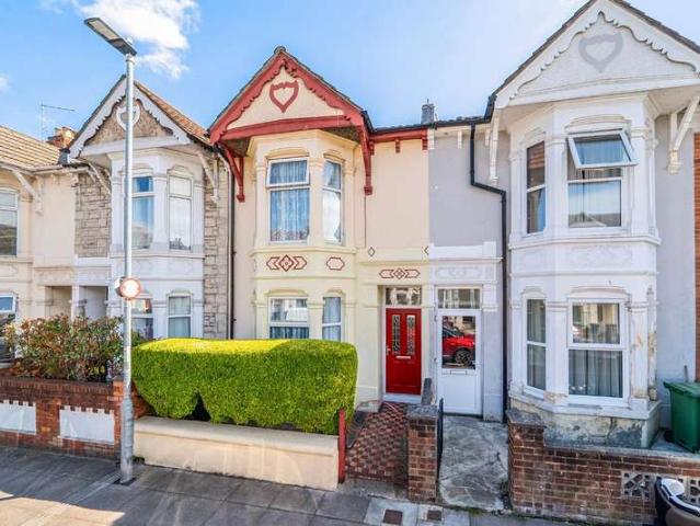 3 Bedroom Terraced House