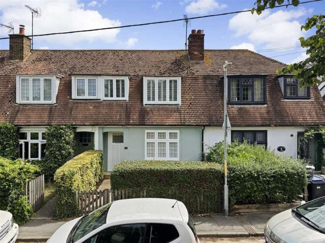 3 Bedroom Terraced House
