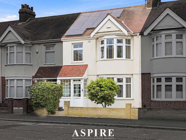3 Bedroom Terraced House