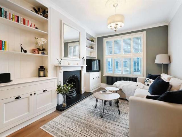 3 Bedroom Terraced House