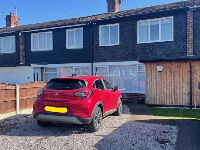 3 Bedroom Terraced House
