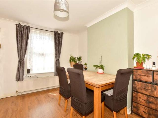3 Bedroom Terraced House