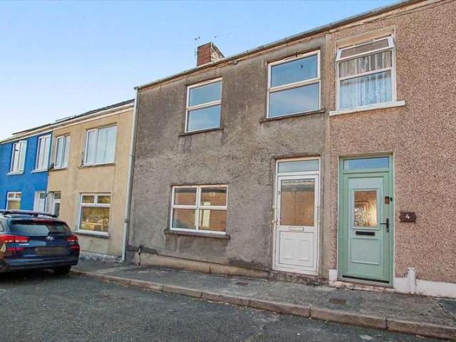 3 Bedroom Terraced House