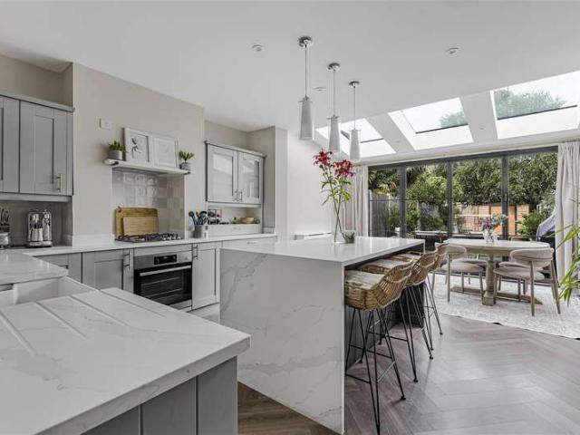 3 Bedroom Terraced House