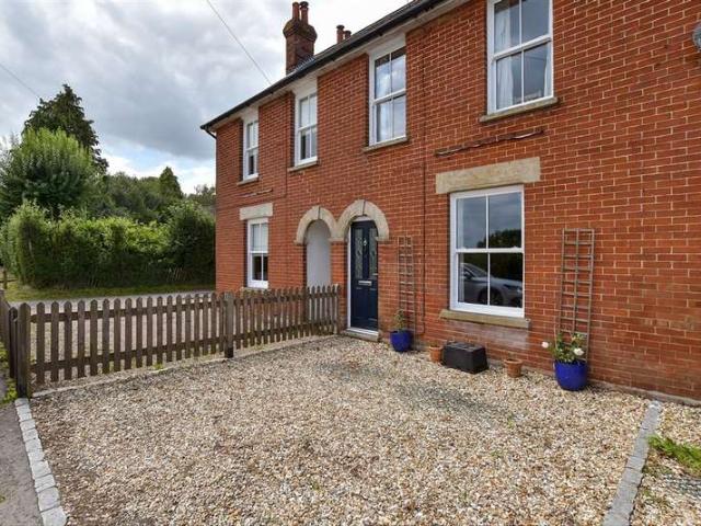 3 Bedroom Terraced House