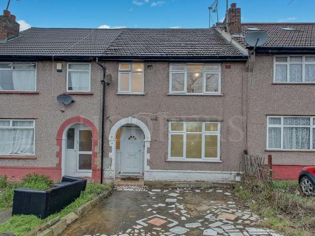 3 Bedroom Terraced House