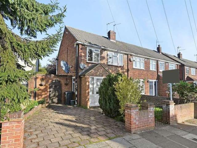 3 Bedroom Terraced House